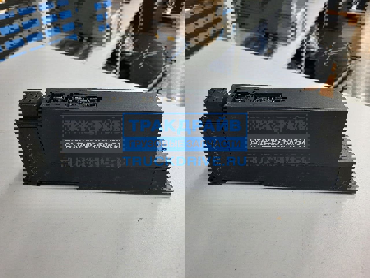 Блок предохранителей грузовиков Мерседес A0005438915 01350VLT VILITAN ...