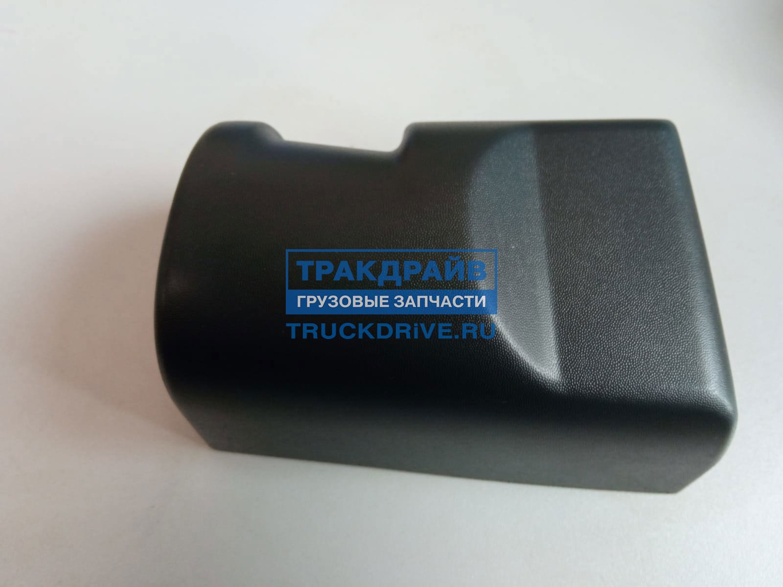 Накладка кронштейна зеркала Volvo FMX 84189303 VOLVO купить недорого