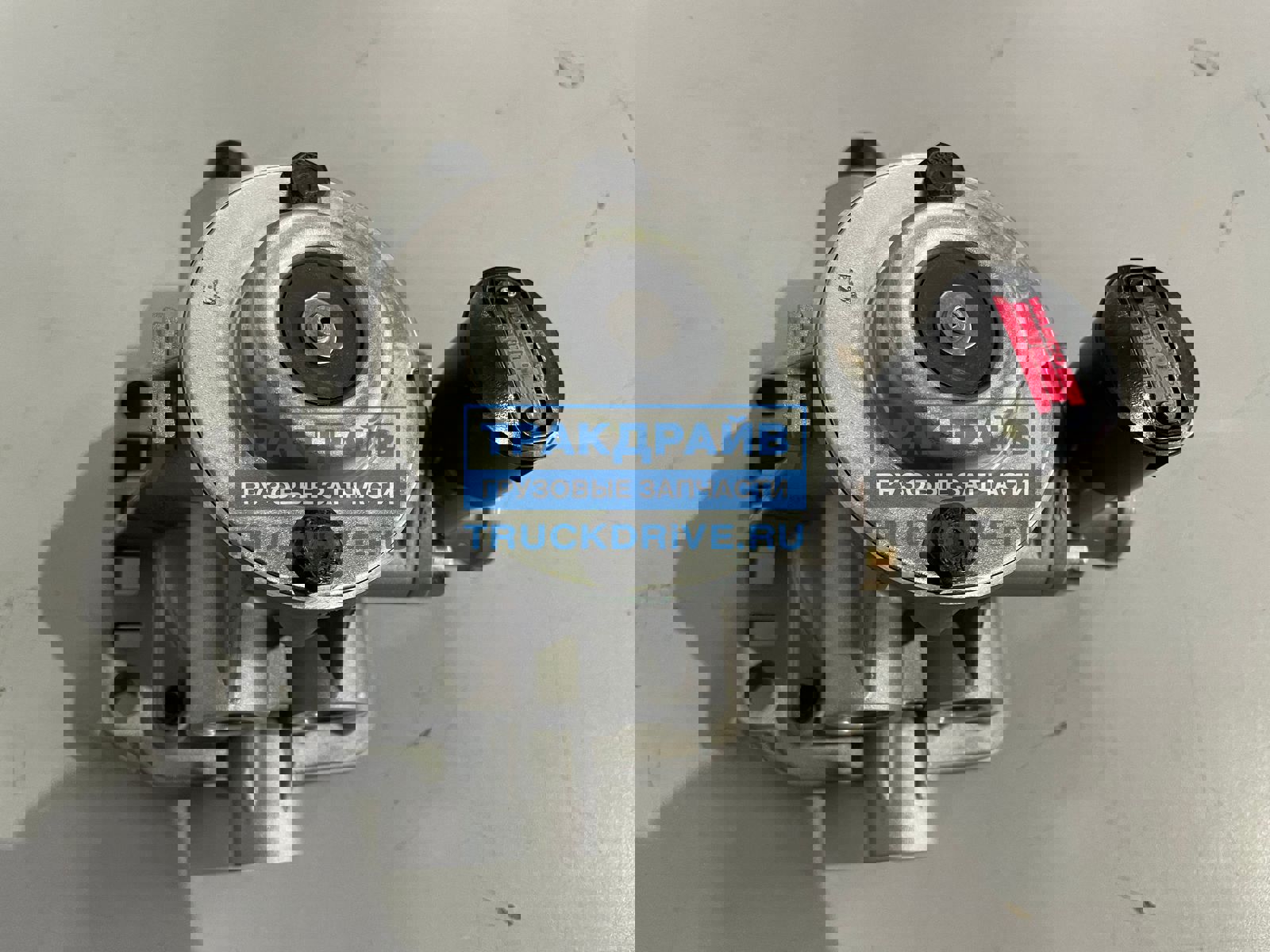 Клапан управления тормозами прицепа Schmitz 9710027007 WABCO купить ...