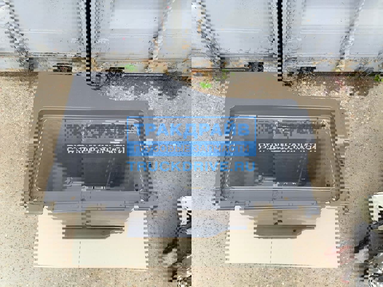 Ящик инструментальный Мерседес нижний левый A94189017907354 MERCEDES ...