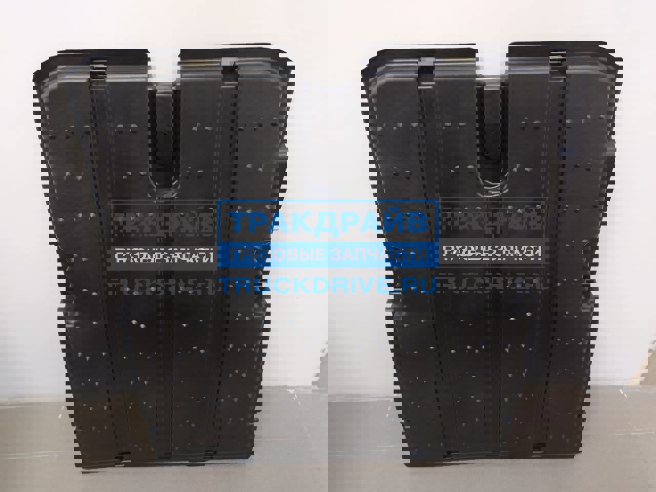 Крышка акб Mercedes Actros A9605410705 MERCEDES-BENZ купить недорого