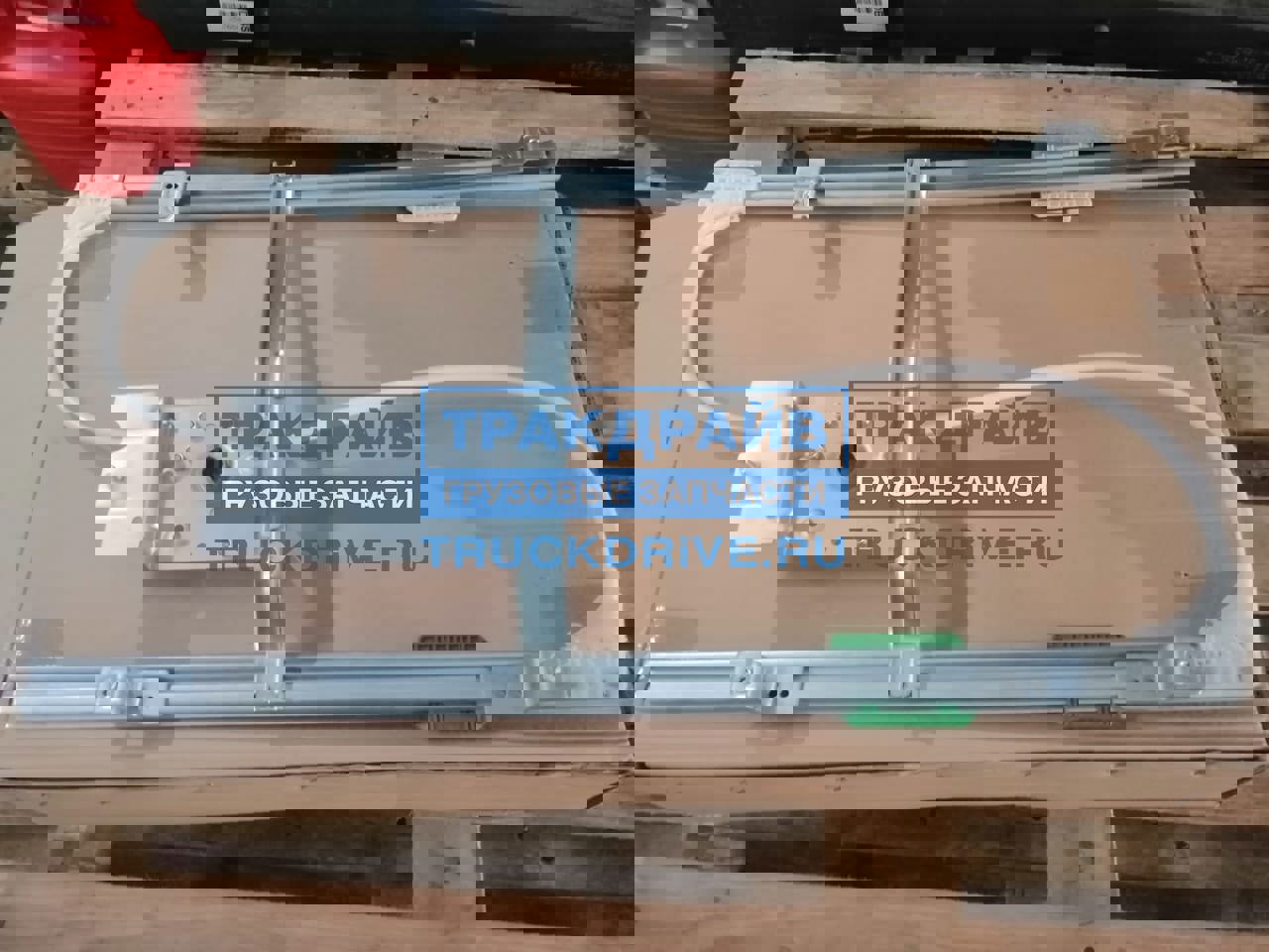 Стеклоподъемник Renault Premium Kerax левый без мотора AC82497193 ALFA ...