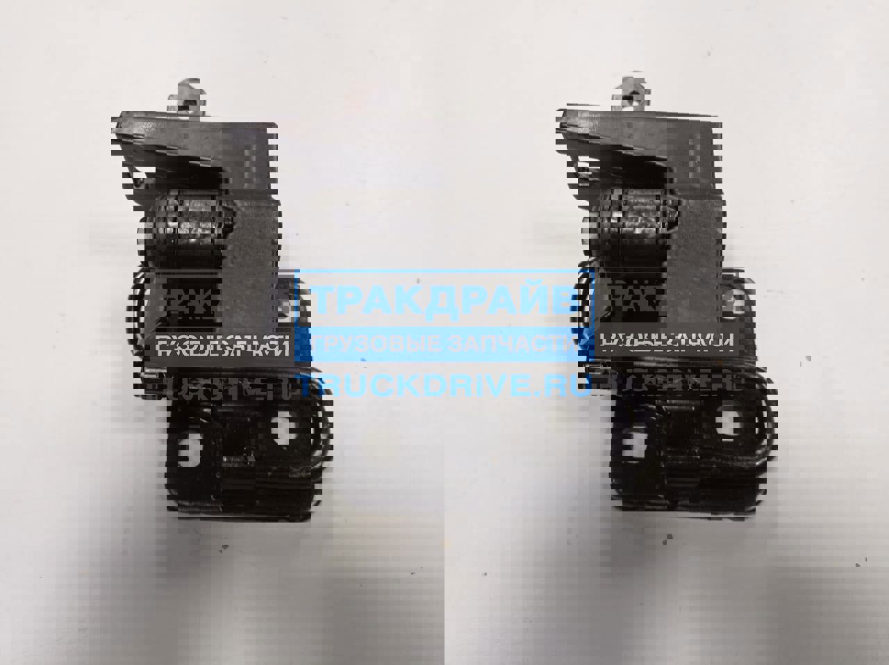 Петля нижняя правой двери для MB Actros MP3 AC0007230541 ALFA CAR ...