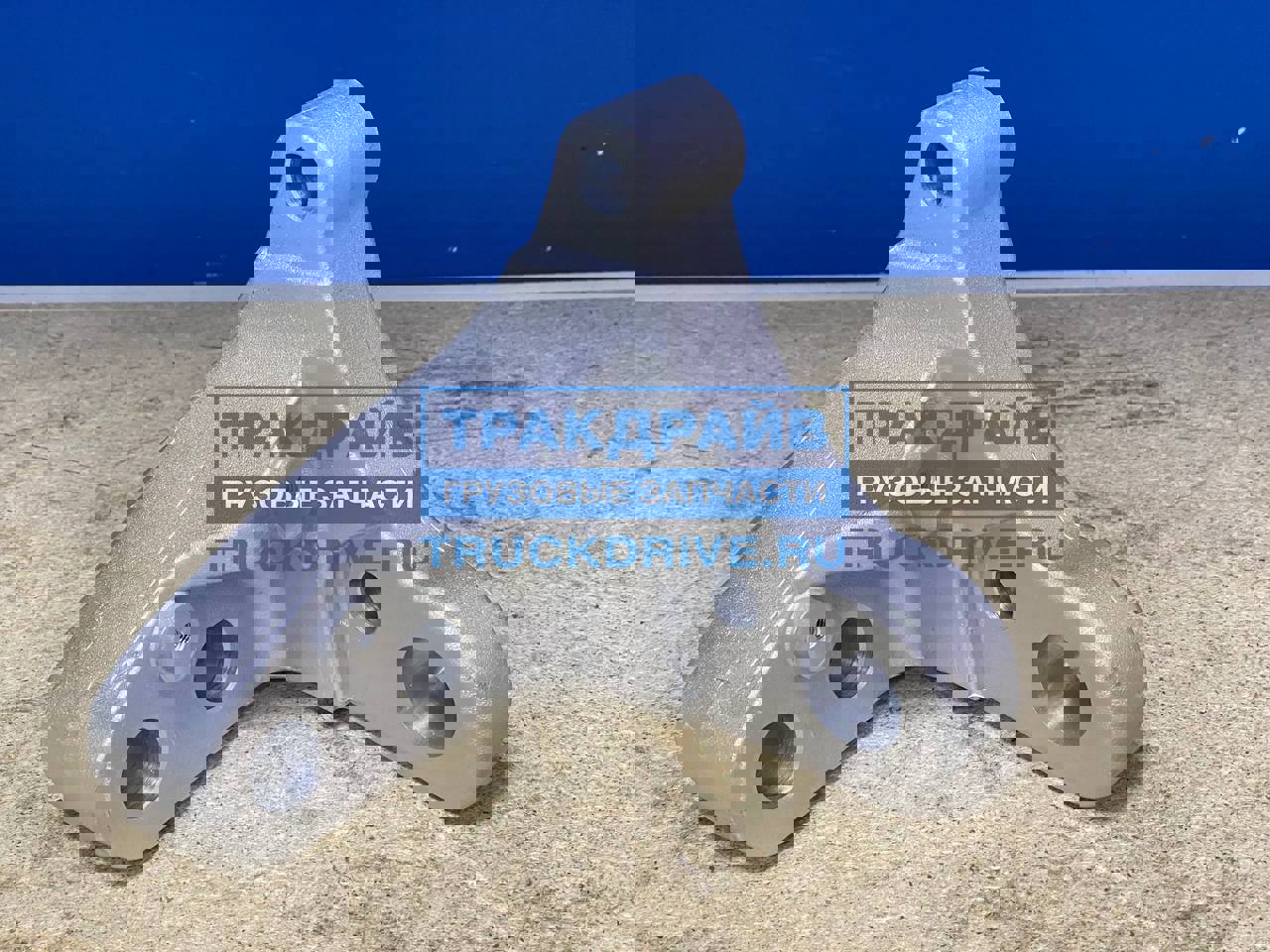 Кронштейн двигателя Вольво двигатель D13 задний правый AC21176297 ALFA ...