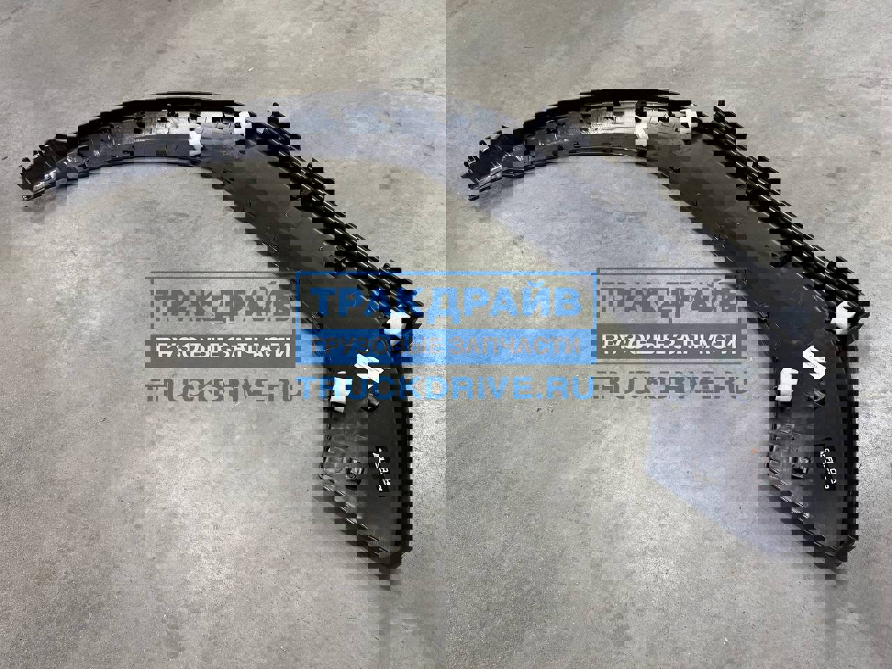 Накладка крыла Volvo FMX правая AC82610853 ALFA CAR купить недорого