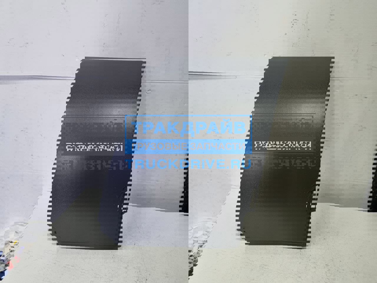 Угол панели капота Вольво ФШ4 правый AC82858516 ALFA CAR купить недорого