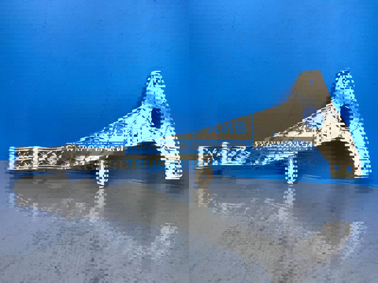 Кронштейн бампера для Mercedes Actros Mp4 правый AC9608807765 ALFA CAR ...