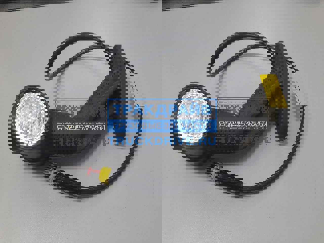 Фонарь габаритный задний рог левый Superpoint III LED 2PIN 0,5М ...