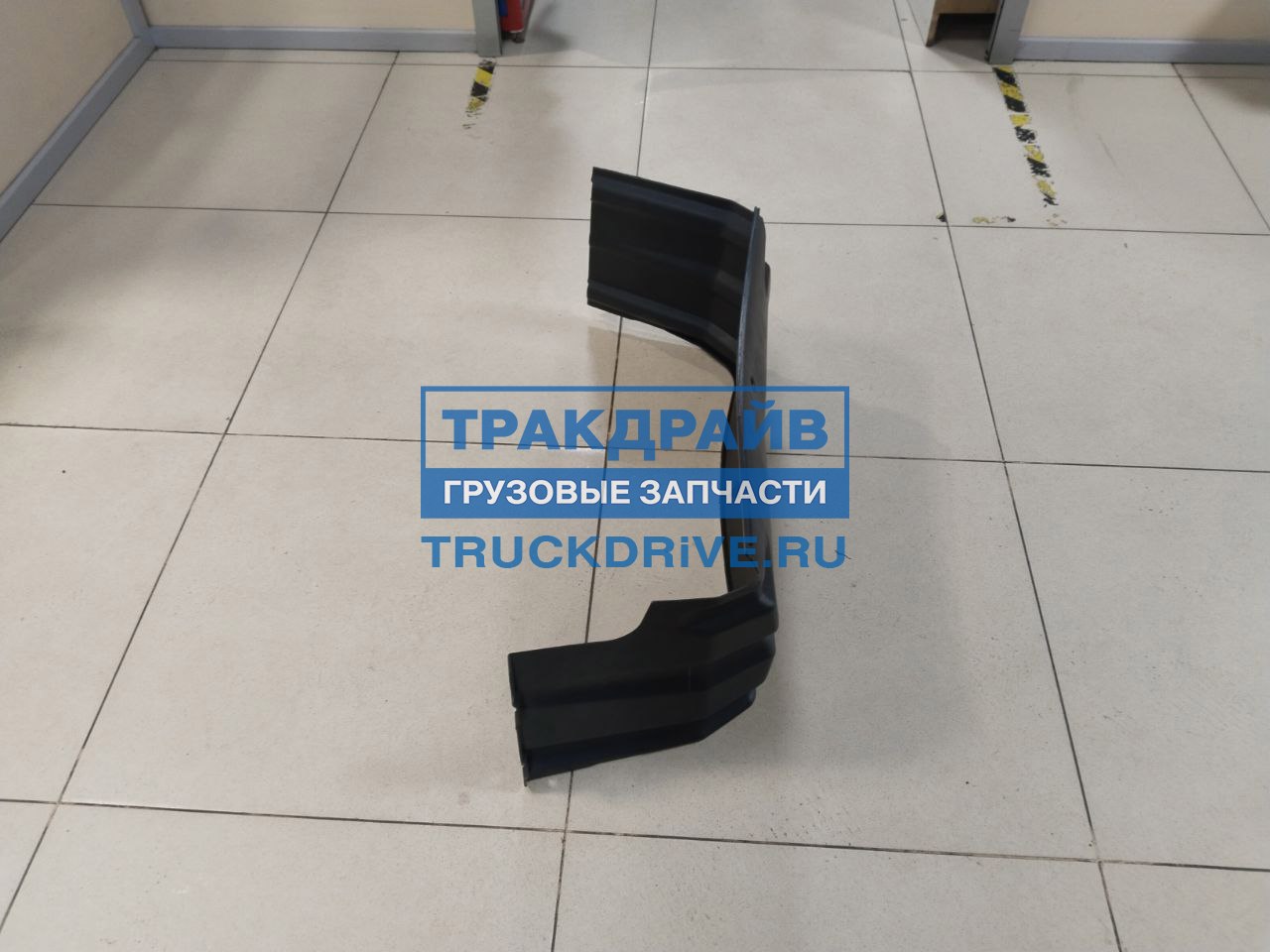 Защита моторного отсека Mercedes Actros 101760 AUGER купить недорого