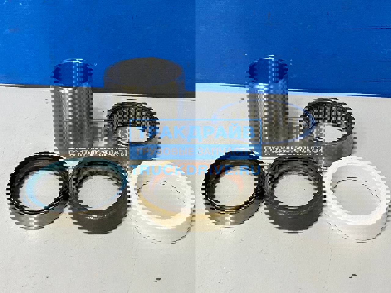 Ремкомплект подшипника привода переднего моста [втулка + подшипник ...