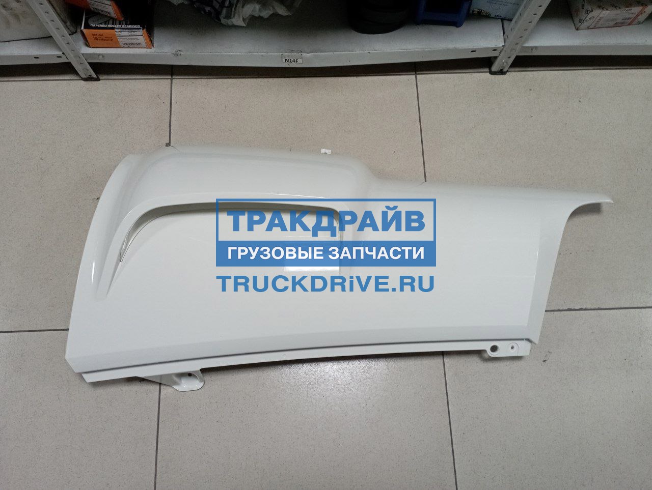 Дефлектор кабины угловой для DAF XF106 правый 2114705 DAF купить недорого