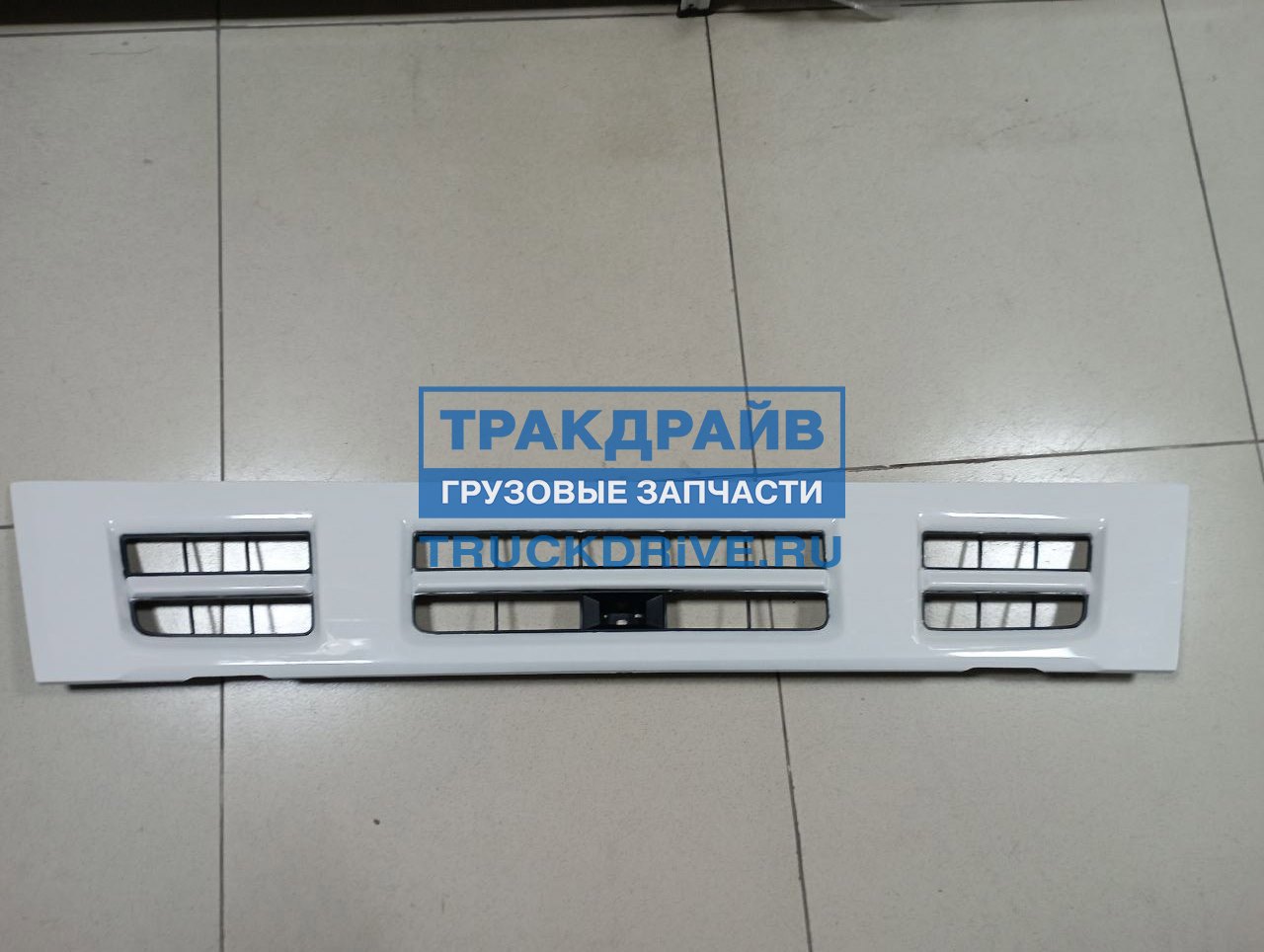 Решетка радиатора Isuzu NQR71 NQR75 широкая кабина 8975830474 DIESEL ...