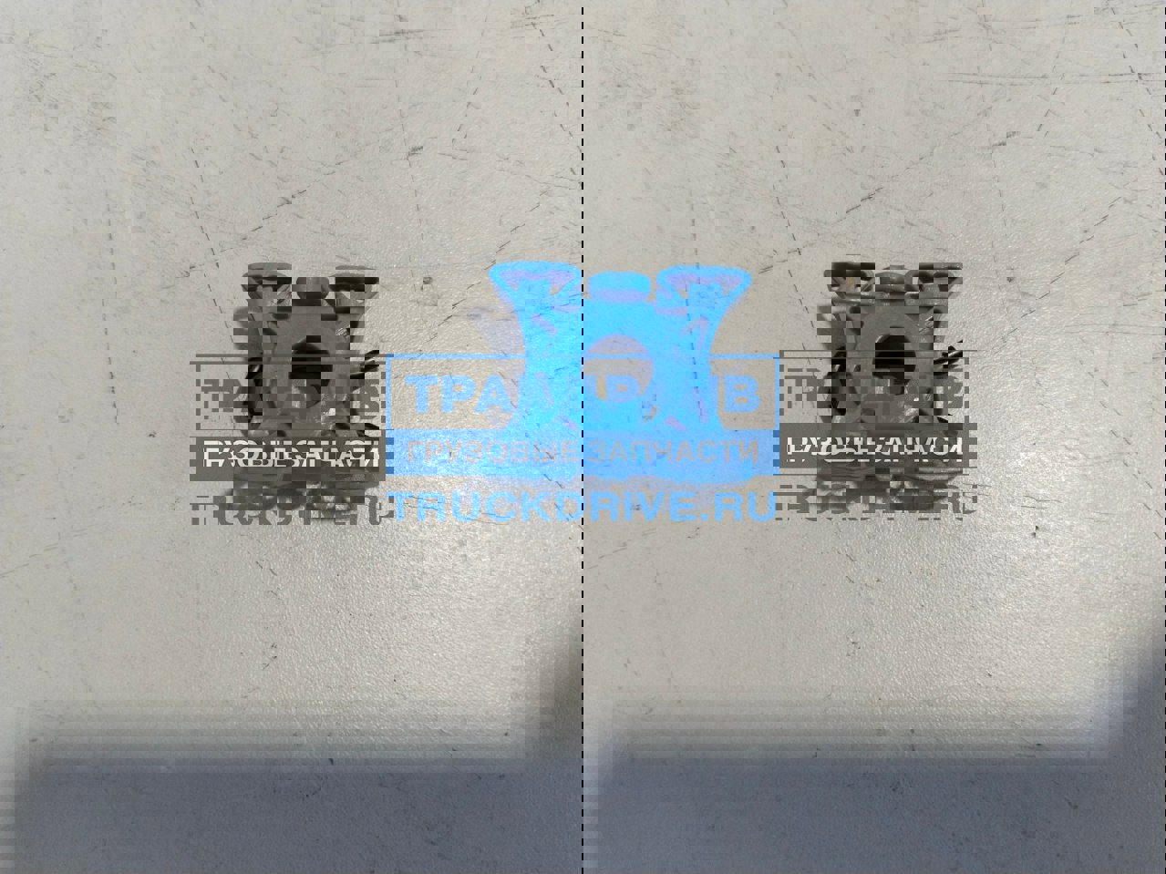 Фиксатор бокового стекла для автомобилей Scania 122915 DT SPARE PARTS ...