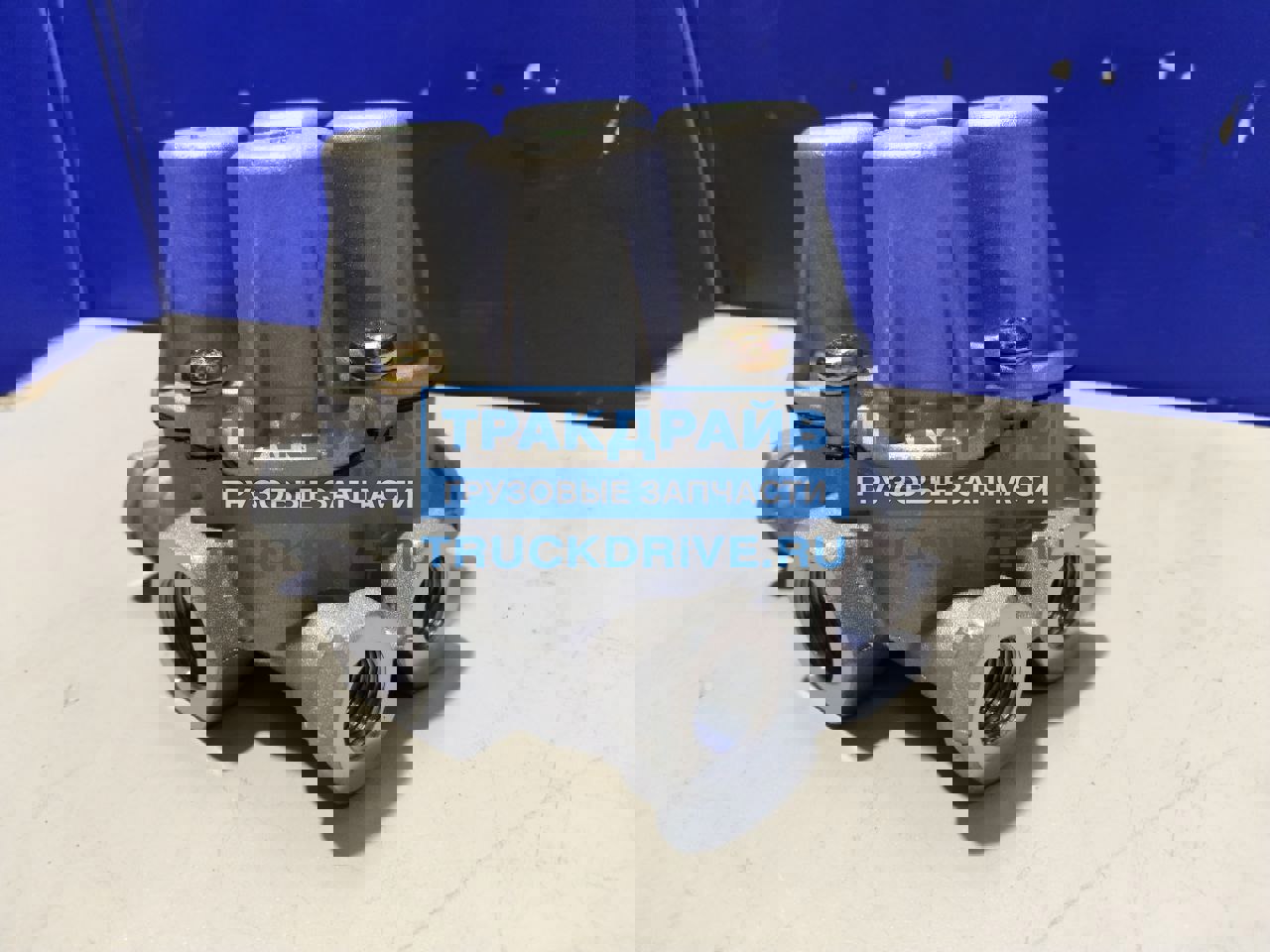 Кран 4-х контурный защитный Volvo FH12 18.02.1452 EBS купить недорого