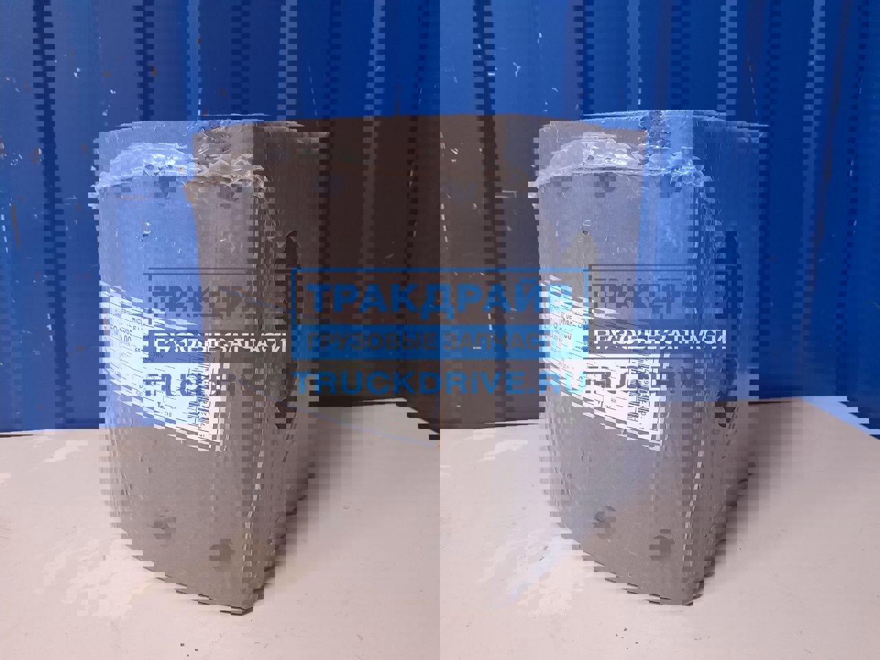 Комплект барабанных накладок 19477 420x203 мм. STD 64 отв.: 8x15 мм ...