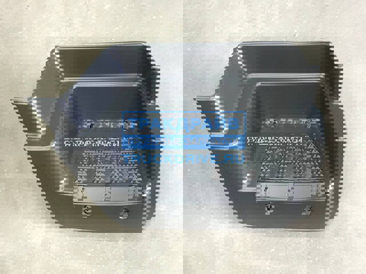 Подножка правая Ивеко Стралис Траккер 2997524 IVECO купить недорого