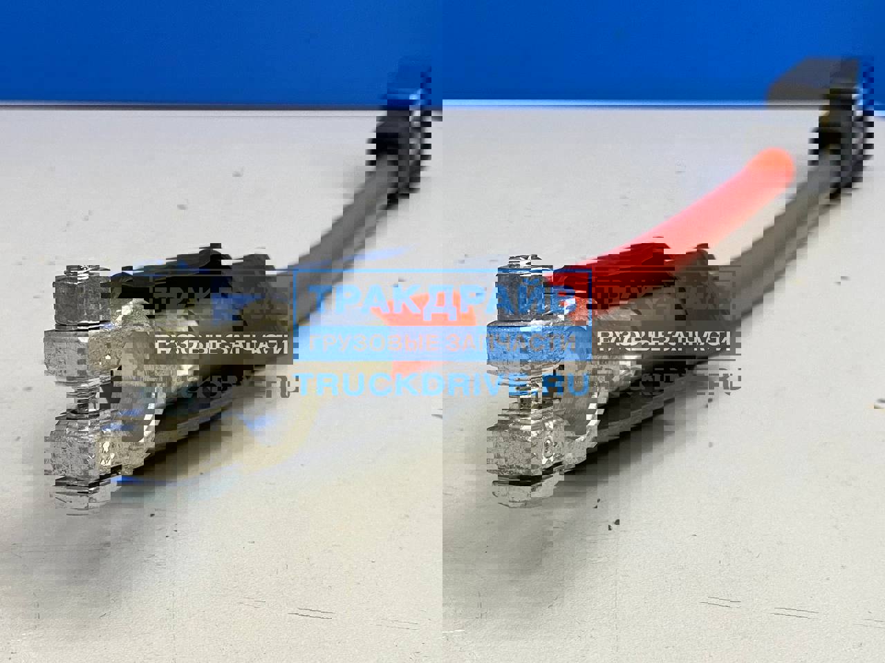 Перемычка между аккумуляторами Ивеко Стралис S=50мм L=320 мм 42080447 ...