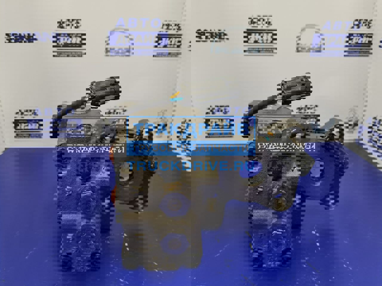 Распределительный клапан ГУРа Iveco Trakker 42556955 IVECO купить недорого