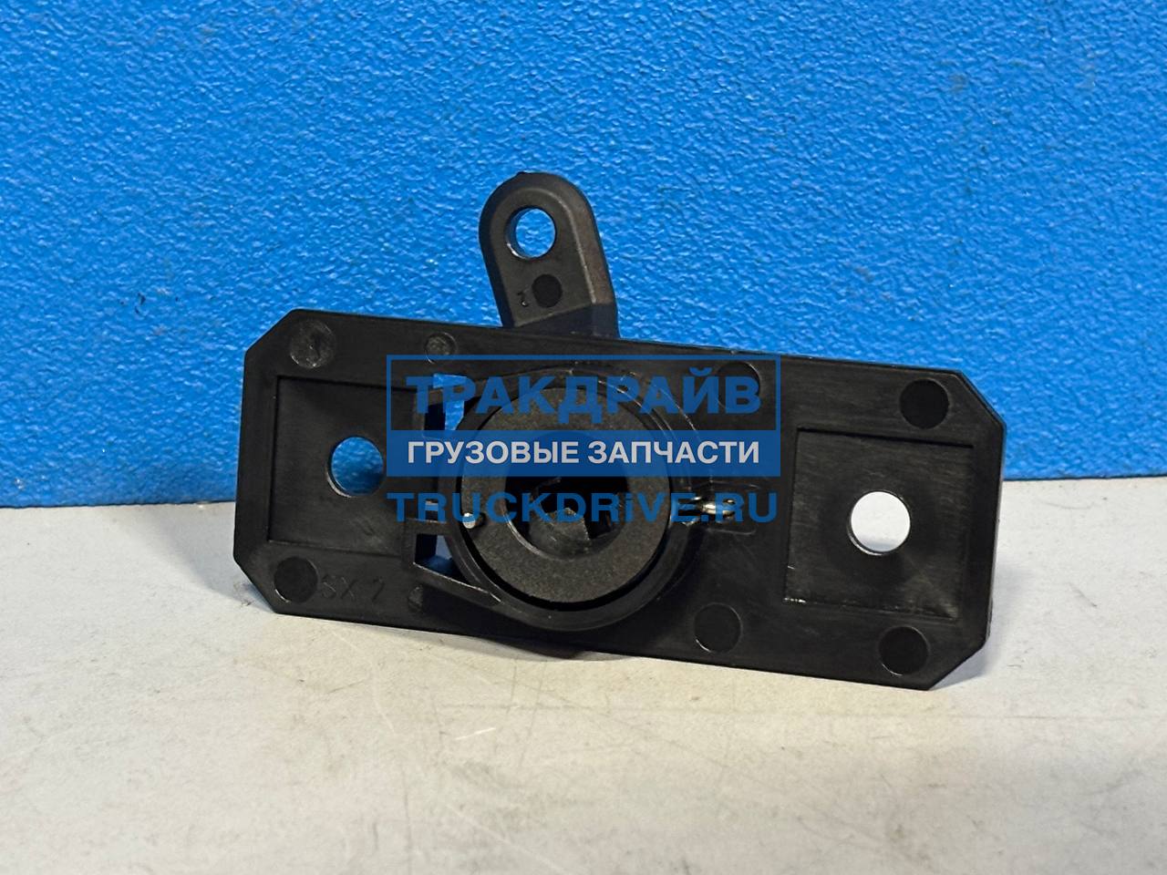 Кронштейн тяги замка двери Iveco Eurocargo 5802269314 IVECO купить недорого