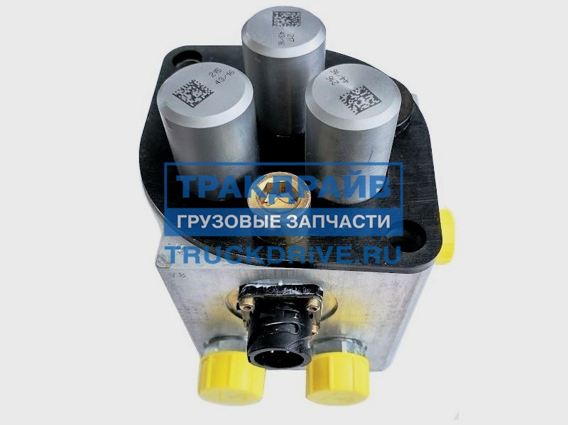 Клапан уравления рулевым гидроцилиндром подвесной оси 22822219 VOLVO ...