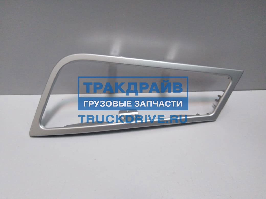 Рамка противотуманной фары Вольво ФШ 16 левая 21078543 M3141261 ...