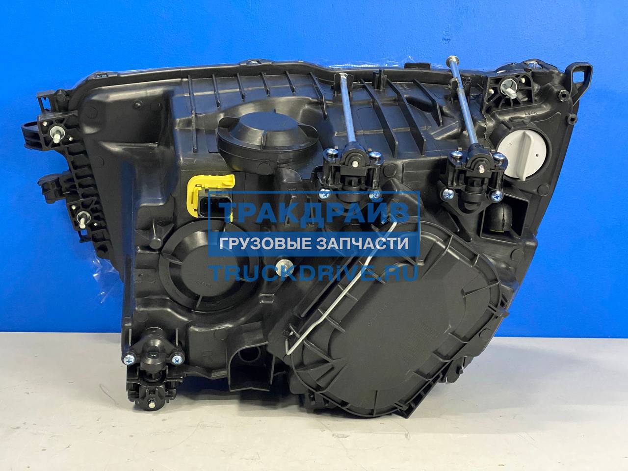 Фара головного света Мерседес Арокс правая MT08961 MAKSI PARTS купить ...