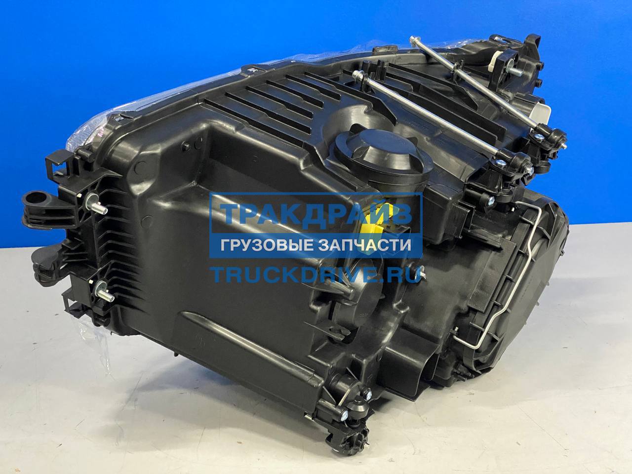 Фара головного света Мерседес Арокс правая MT08961 MAKSI PARTS купить ...