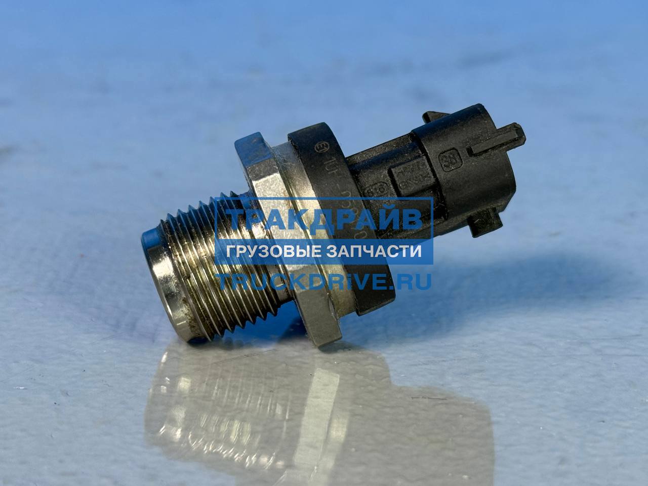 Датчик давления топлива Common Rail для MAN TGA TGS TGX 1600 бар 51. ...