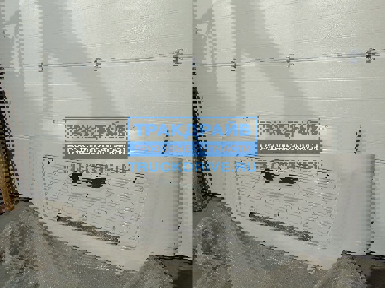 Панель передняя решетка радиатора MAN TGX TGS 81611106098 MAN купить ...