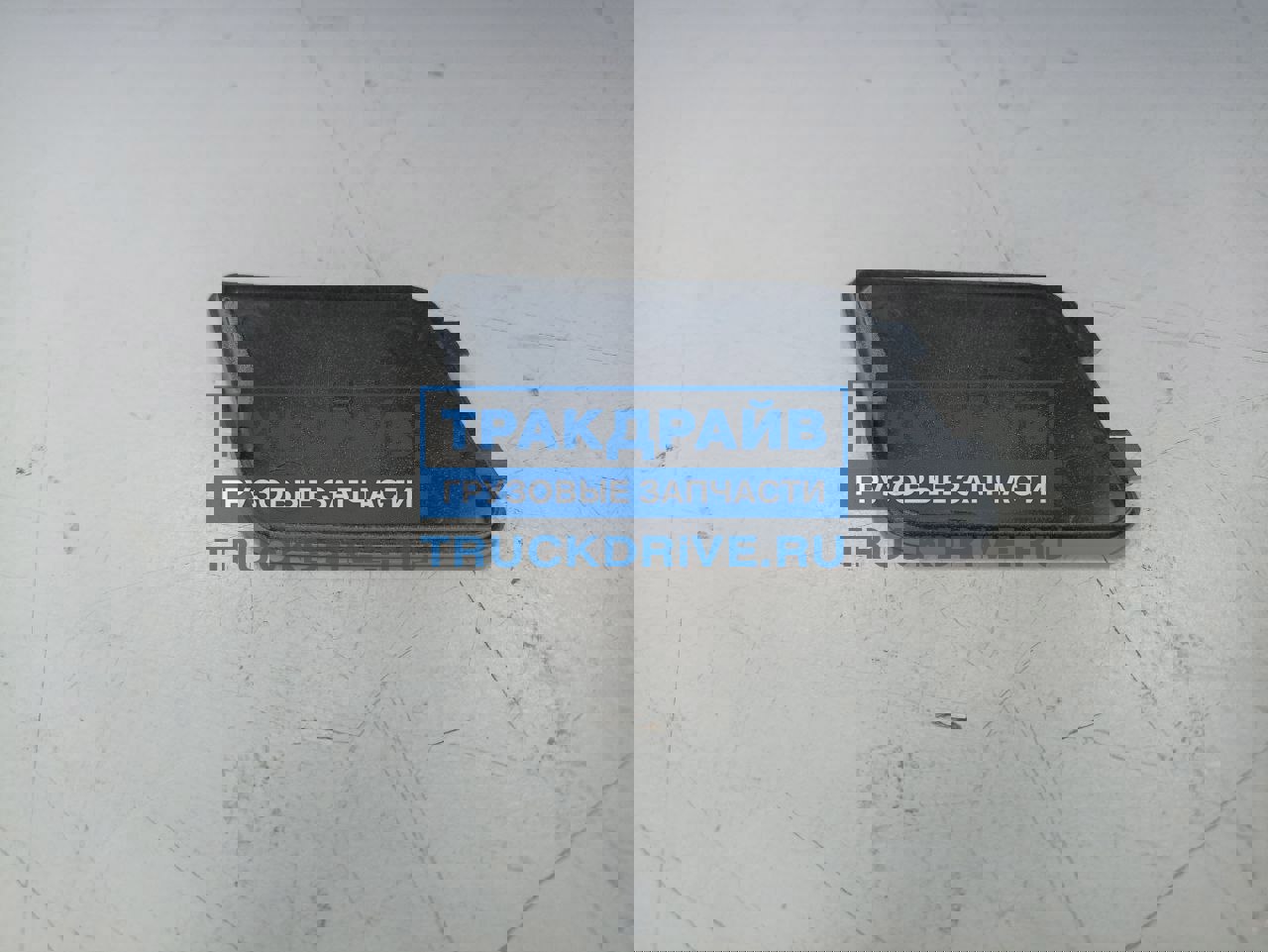 Заглушка бампера Ивеко Стралис левая M3060120 MARSHALL купить недорого