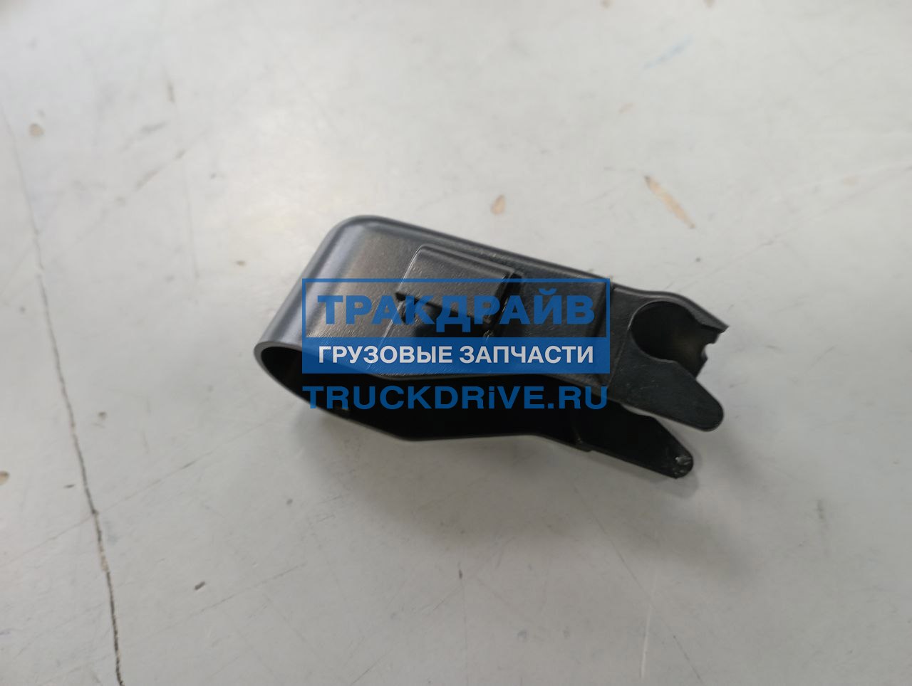 Крышка тяги стеклоочистителя Mercedes Actros A0008246649 MERCEDES-BENZ ...