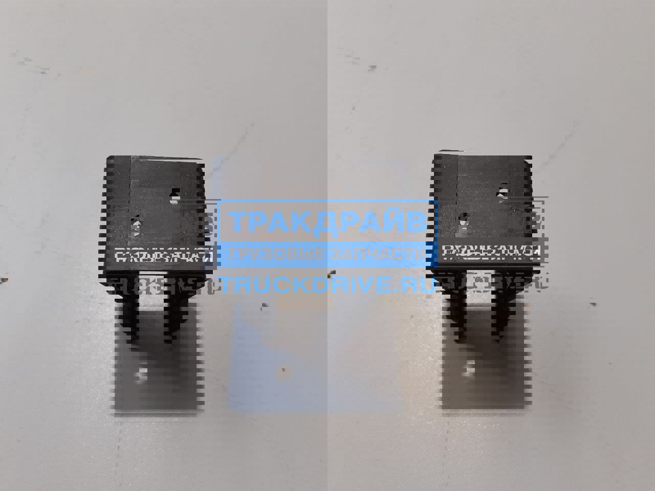 Кронштейн номера Mercedes Actros Axor A9419840761 MERCEDES-BENZ купить ...