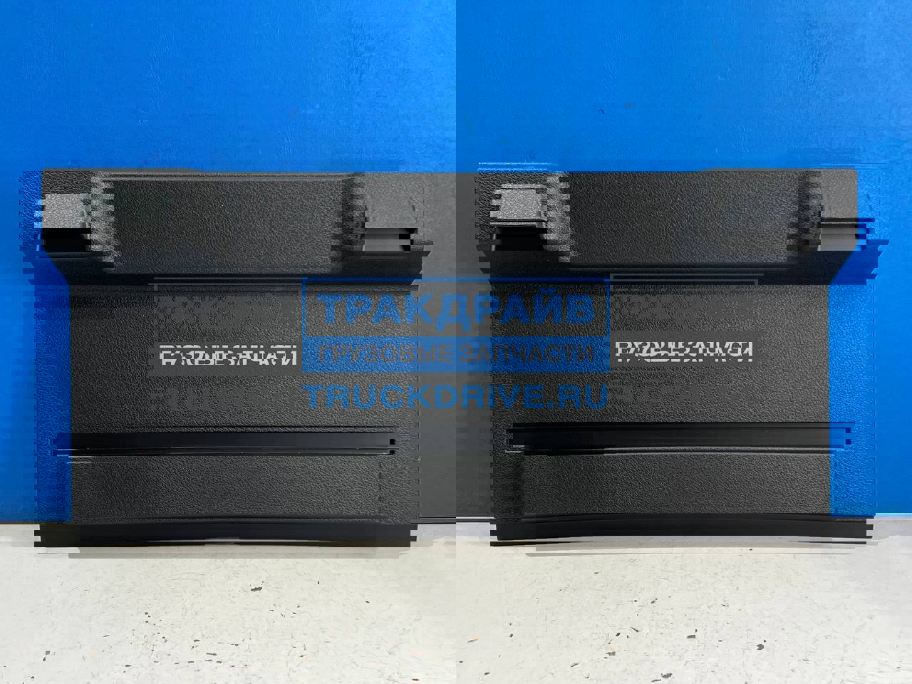 Крышка блока предохранителей Мерседес Актрос A 960 688 52 06 9051 ...