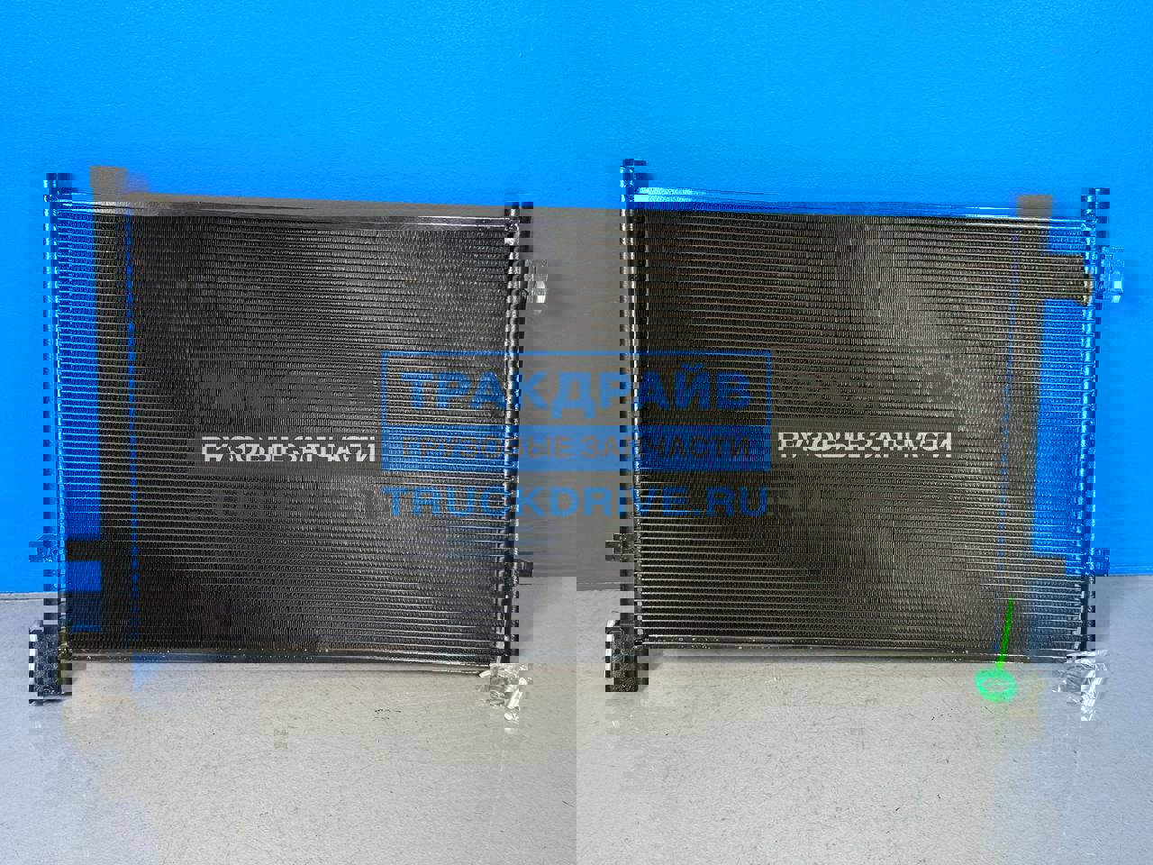 Радиатор кондиционера для Volvo FM9 FM12 35591 NRF купить недорого