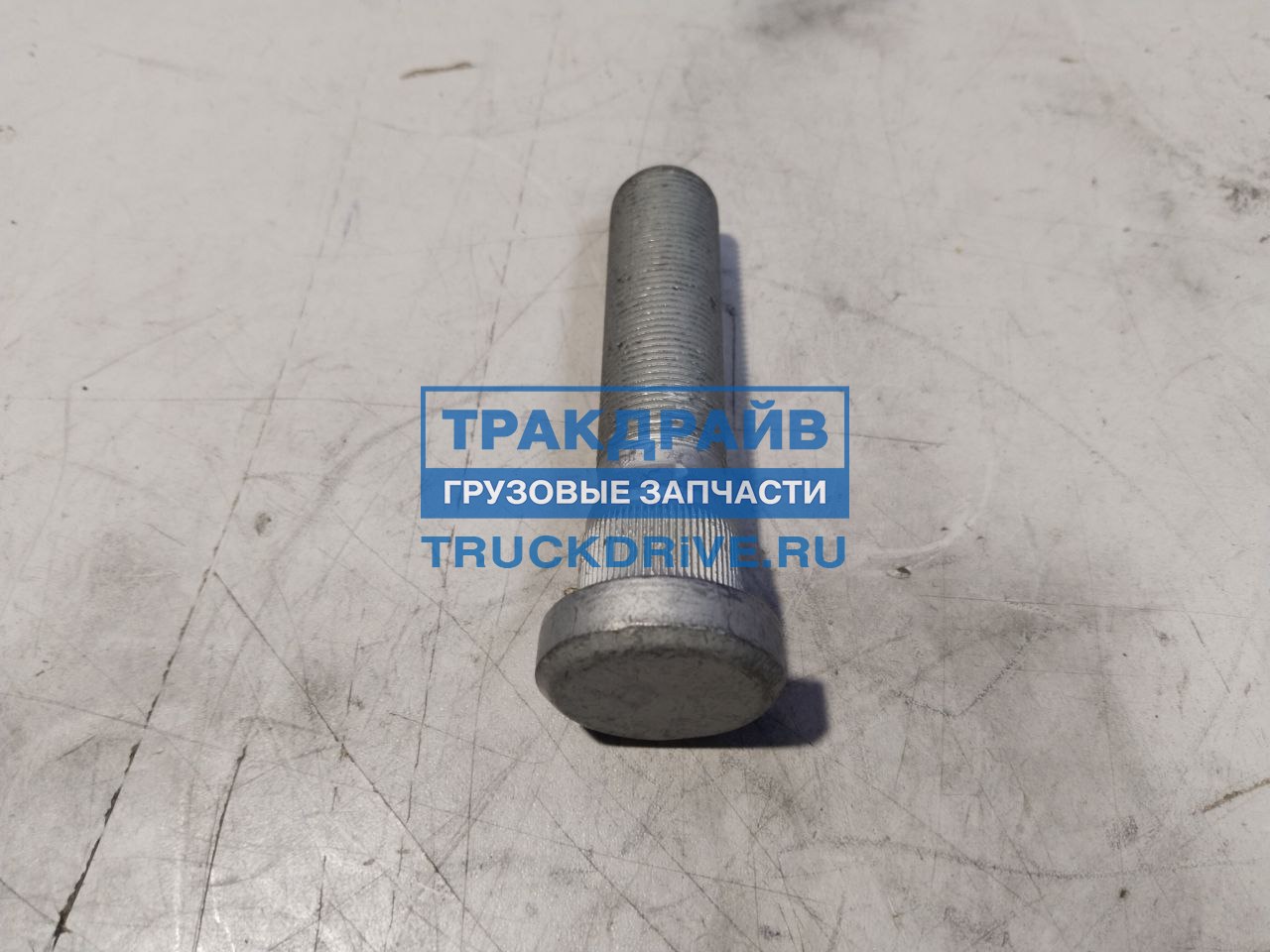 Шпилька колесная Renault Magnum 7420515517 RENAULT купить недорого