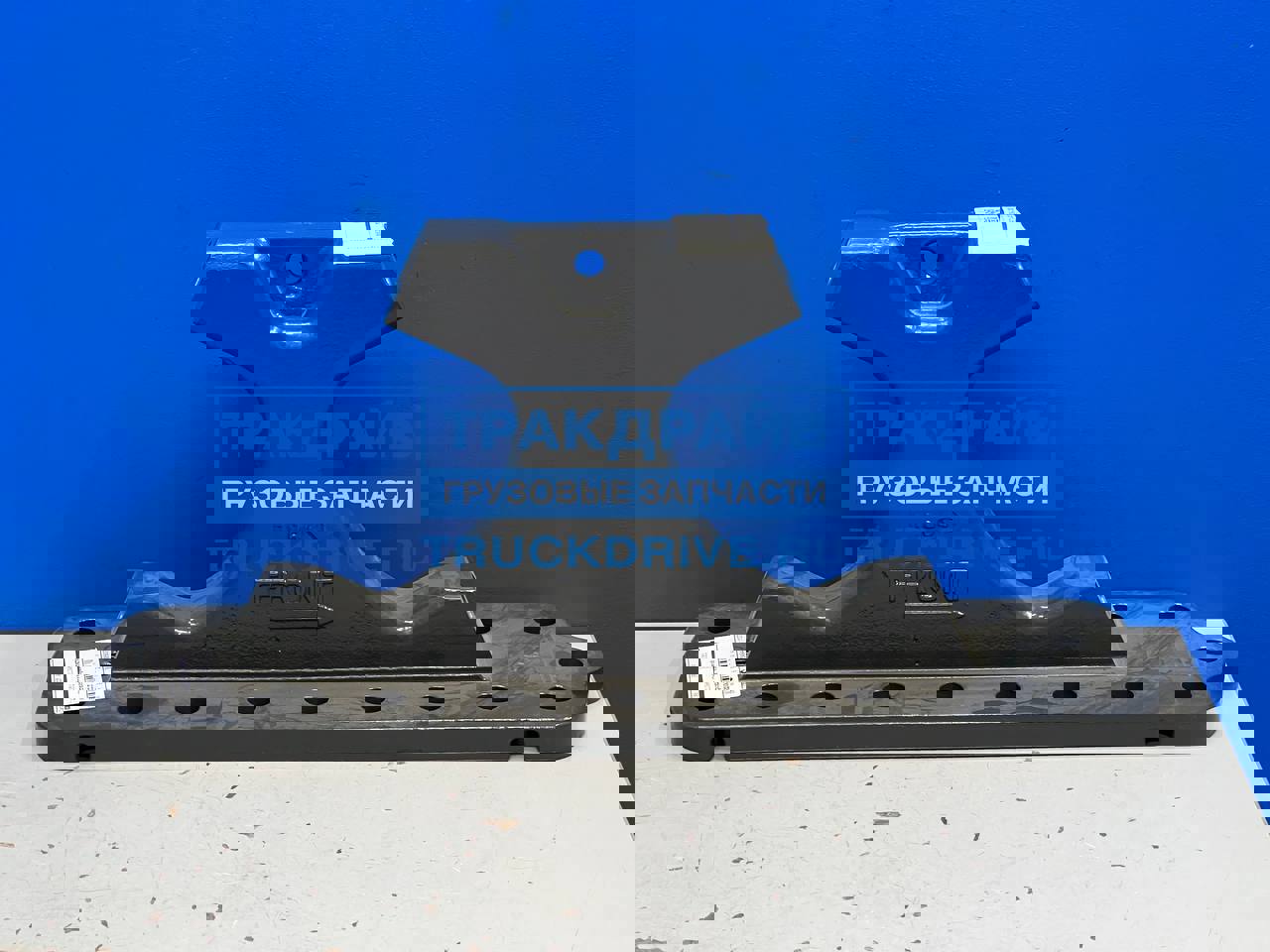 Кронштейн V-образной тяги грузовиков Рено 7421396351 RENAULT купить ...