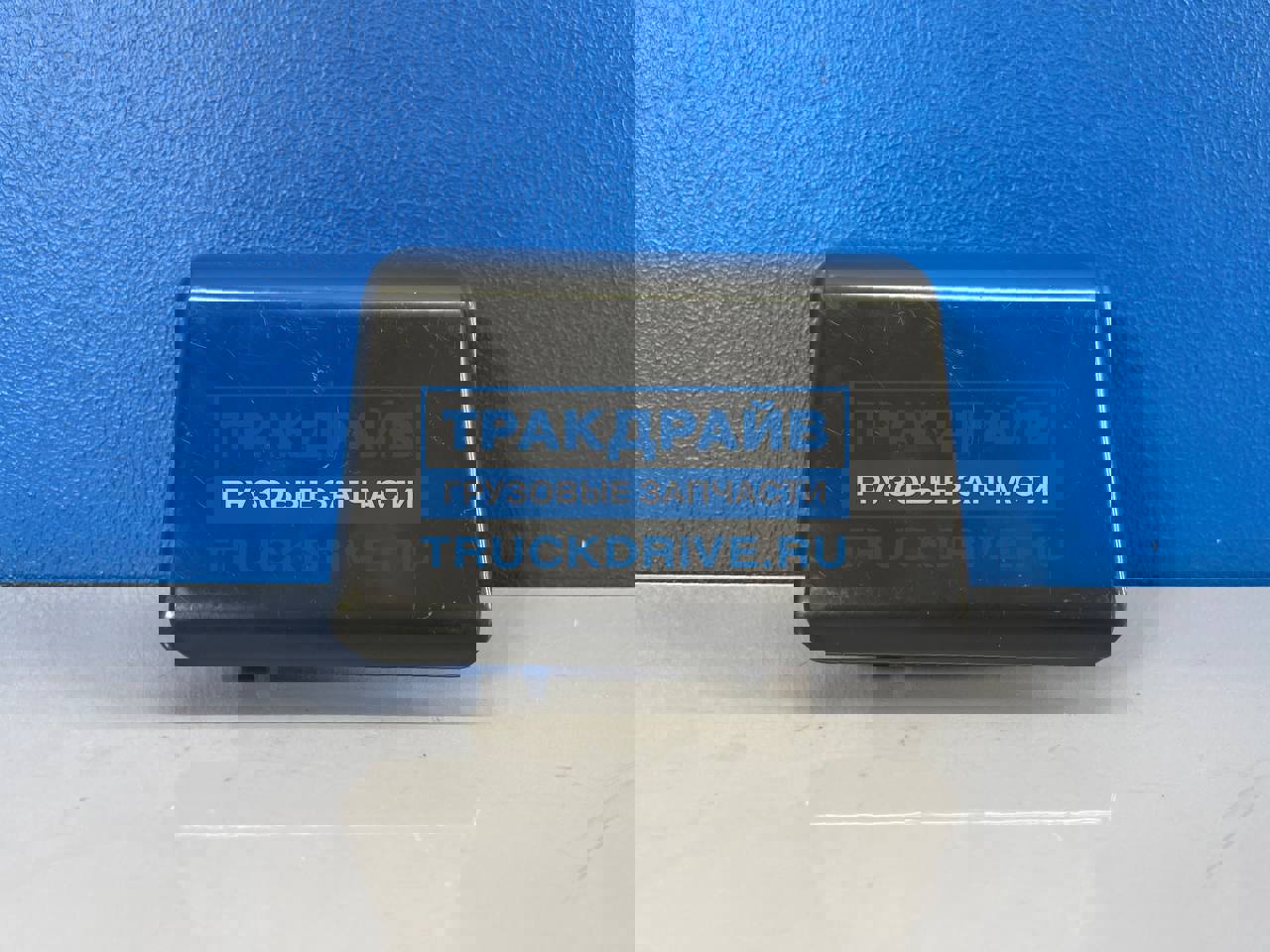 Замок крыла для автомобилей Scania 4 и 5 series 1390747 SCANIA купить ...