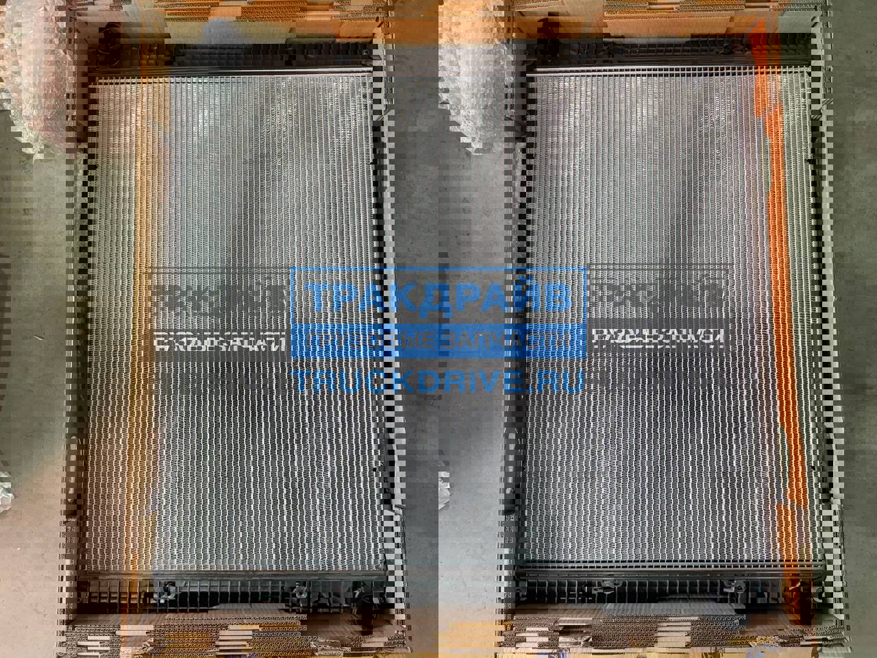 Радиатор для автомобилей Scania G420 G480 G490 P420 R420 R480 R490 ...