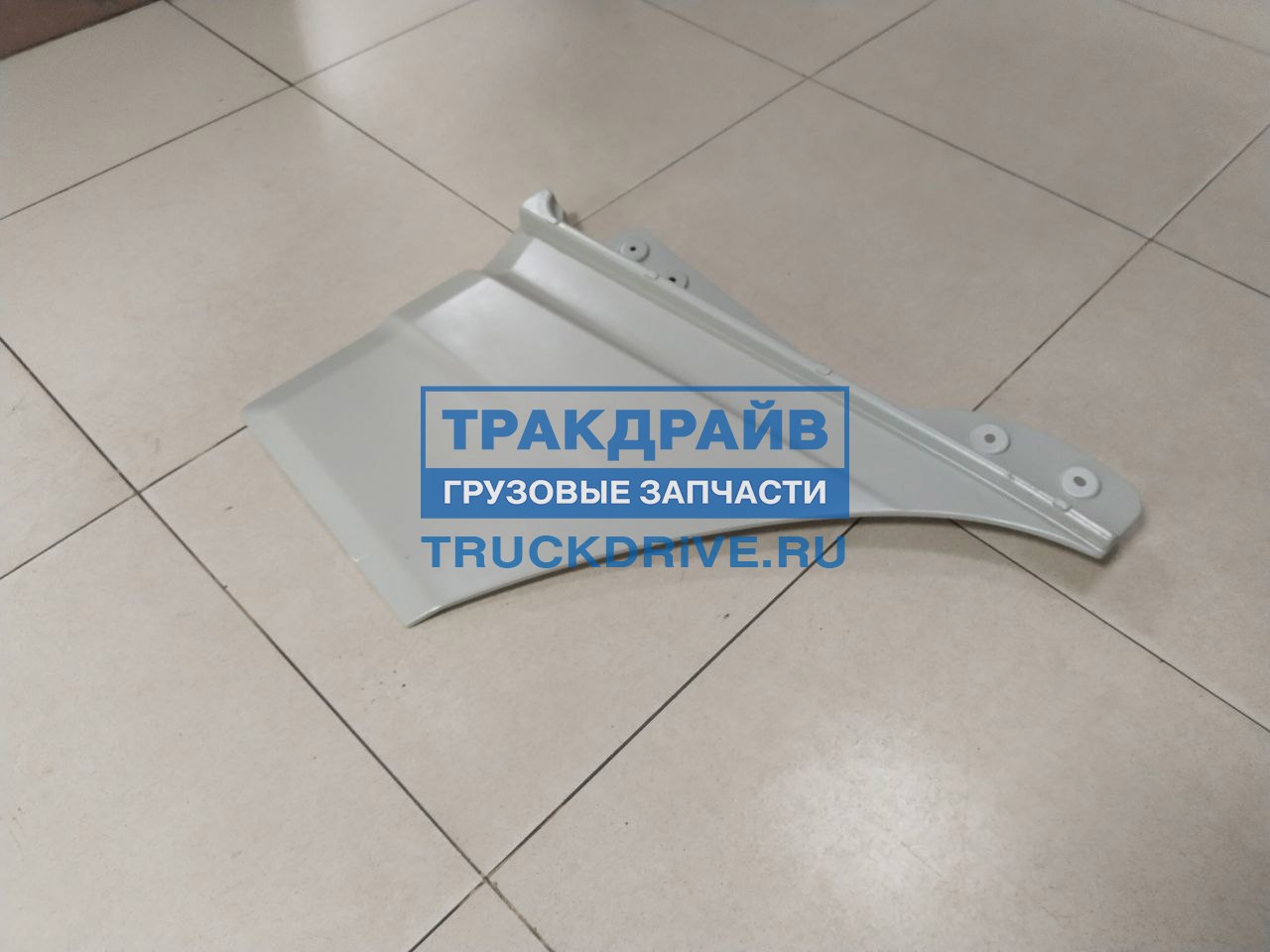 Накладка Shacman X3000 X5000 двери нижняя левая внешняя DZ14251330153 ...