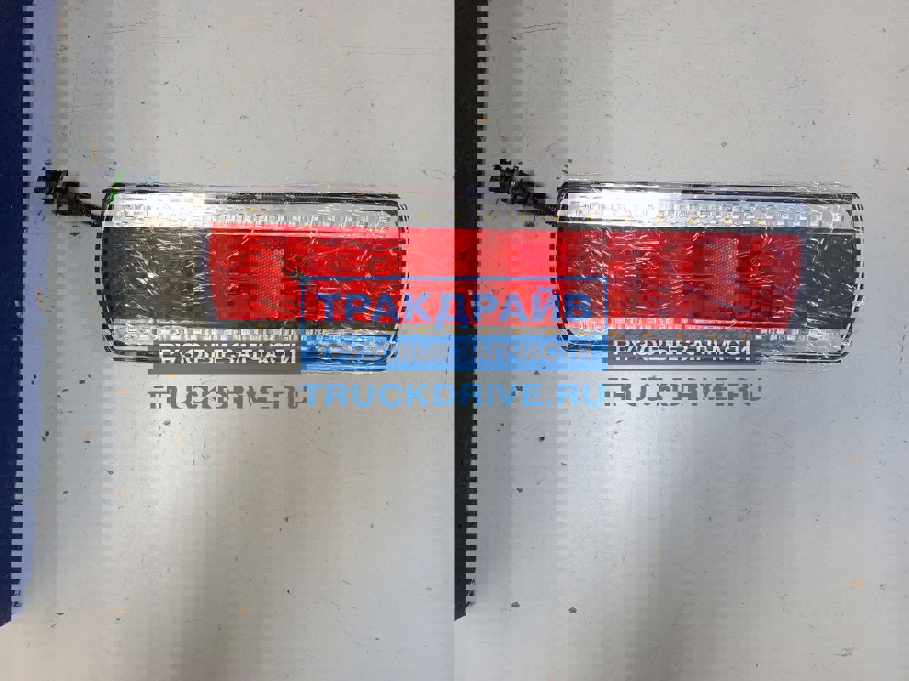 Фонарь задний КамАЗ, МАЗ LED разъем AMP левый SP42020431 SIMPECO купить ...