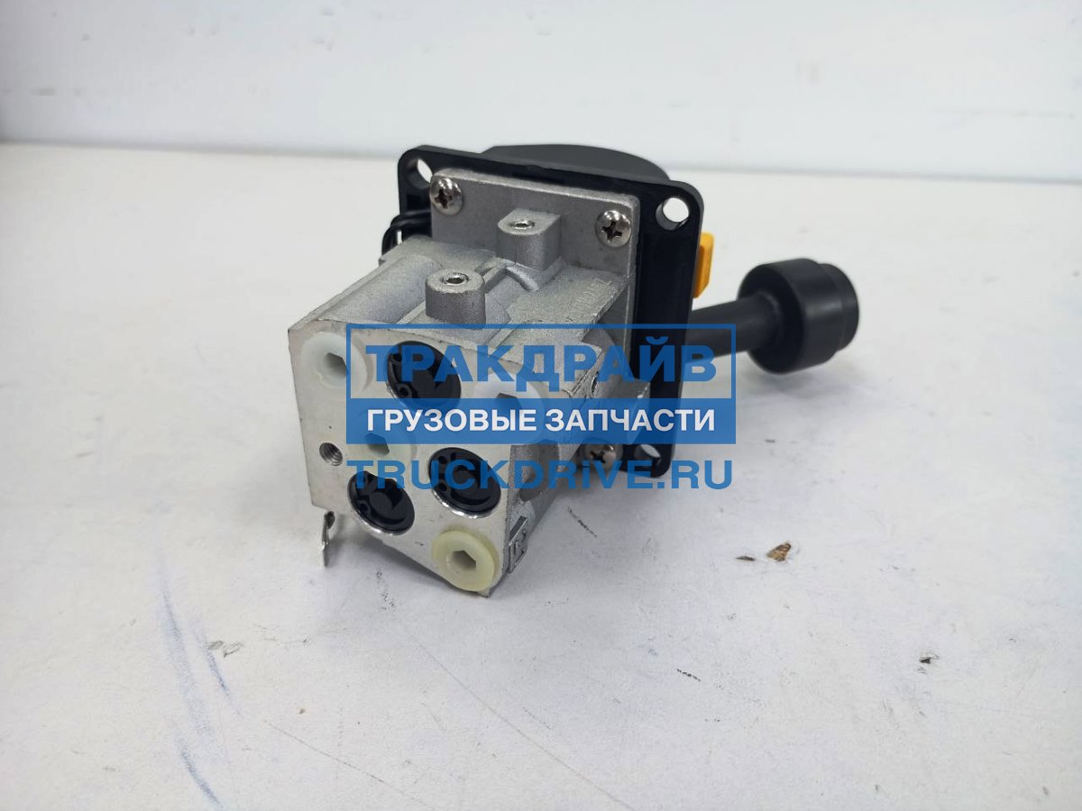 Кран подъема кузова HOWO 4 выхода 14750652H SITRAK купить недорого