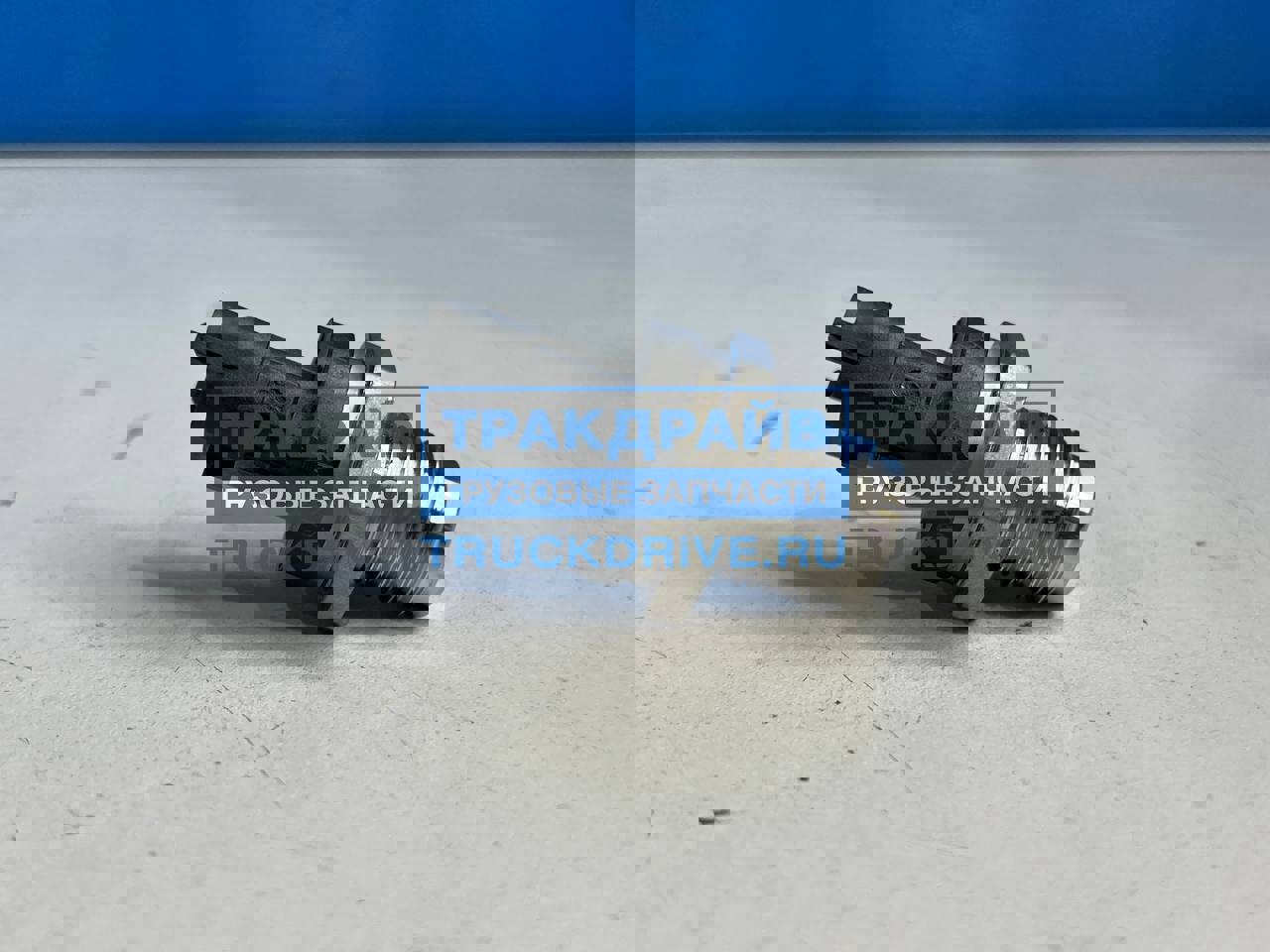 Датчик давления топливной рампы HOWO T5G 8X4 6X4 200V27421-0229 SITRAK ...