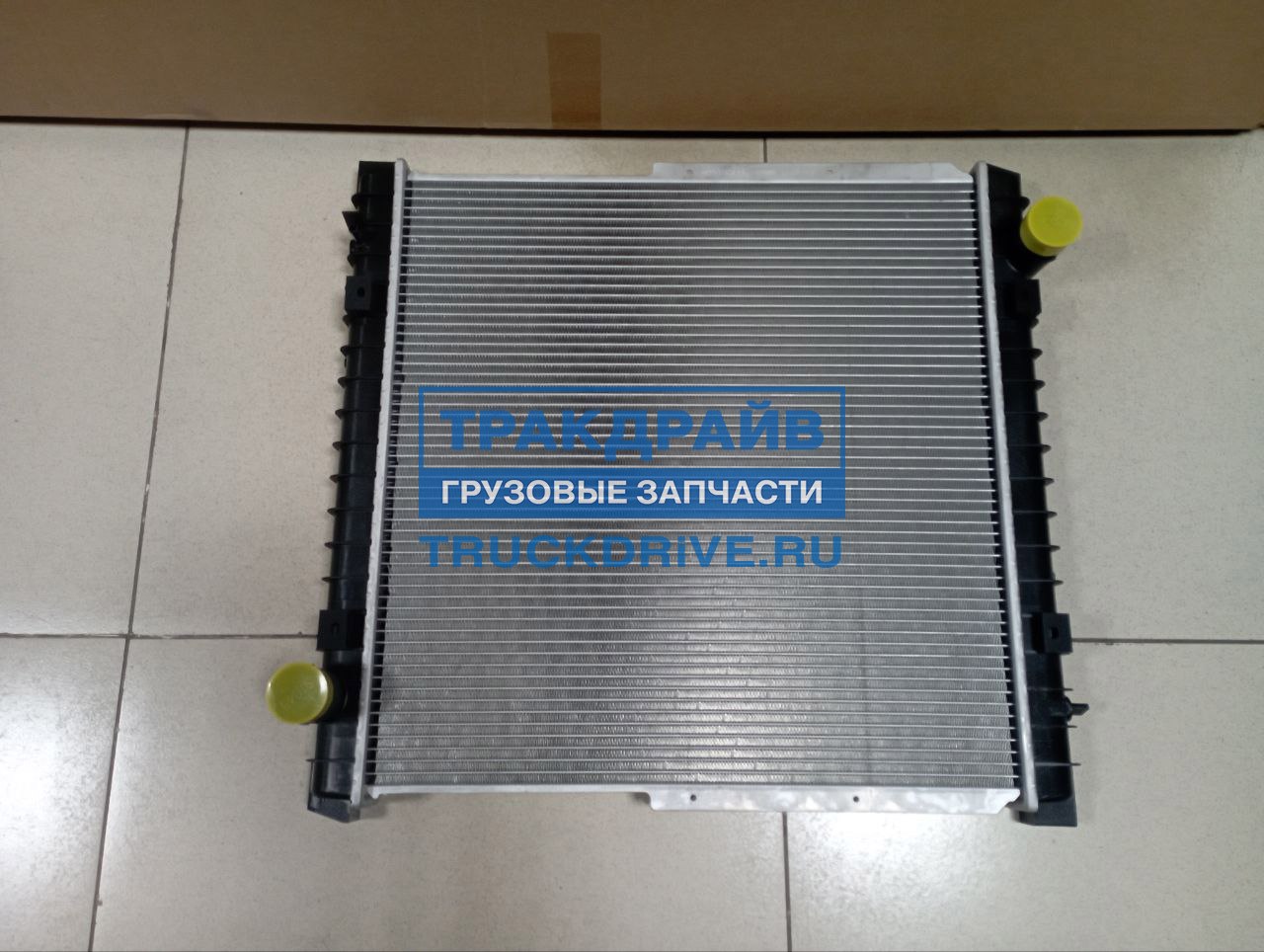 Радиатор Iveco Eurocargo 555*570*42 мм 13.001.0059 SONDER купить недорого