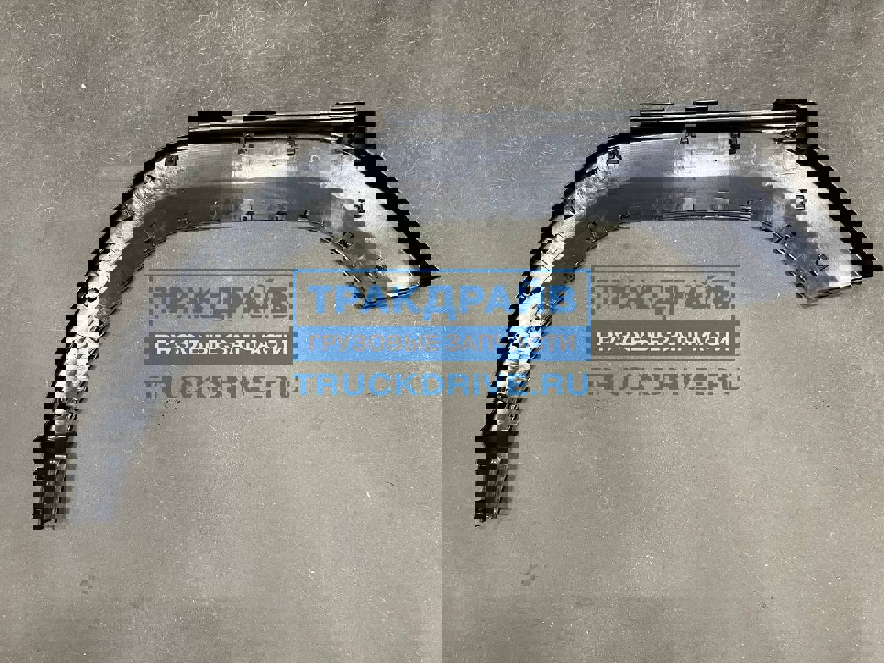 Накладка арки на крыло Volvo FMX правая RWE-10853 SRP купить недорого