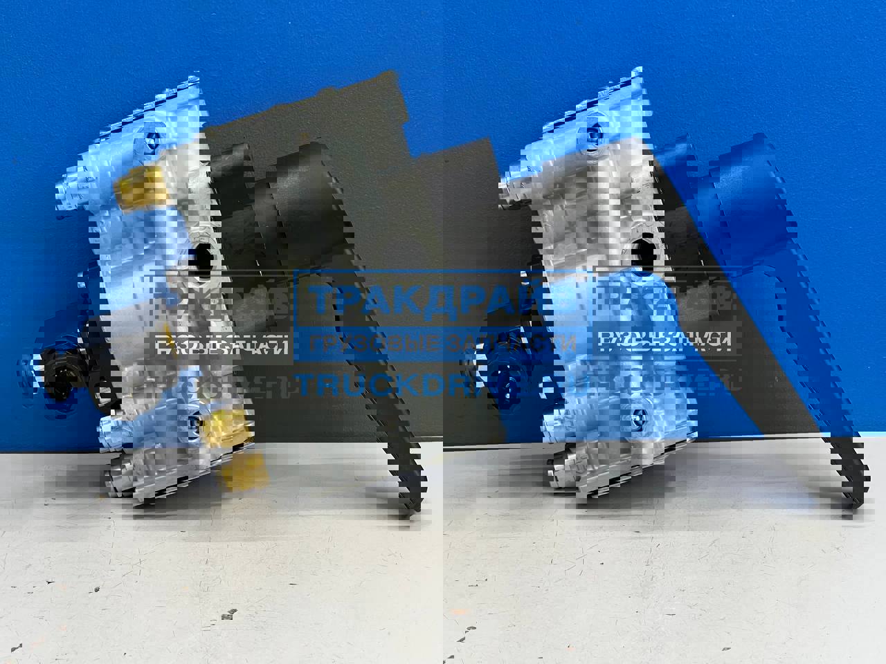 Кран ручного управления пневмоподвеской прицепа Schmitz 85-19680-SX STELLOX купить недорого