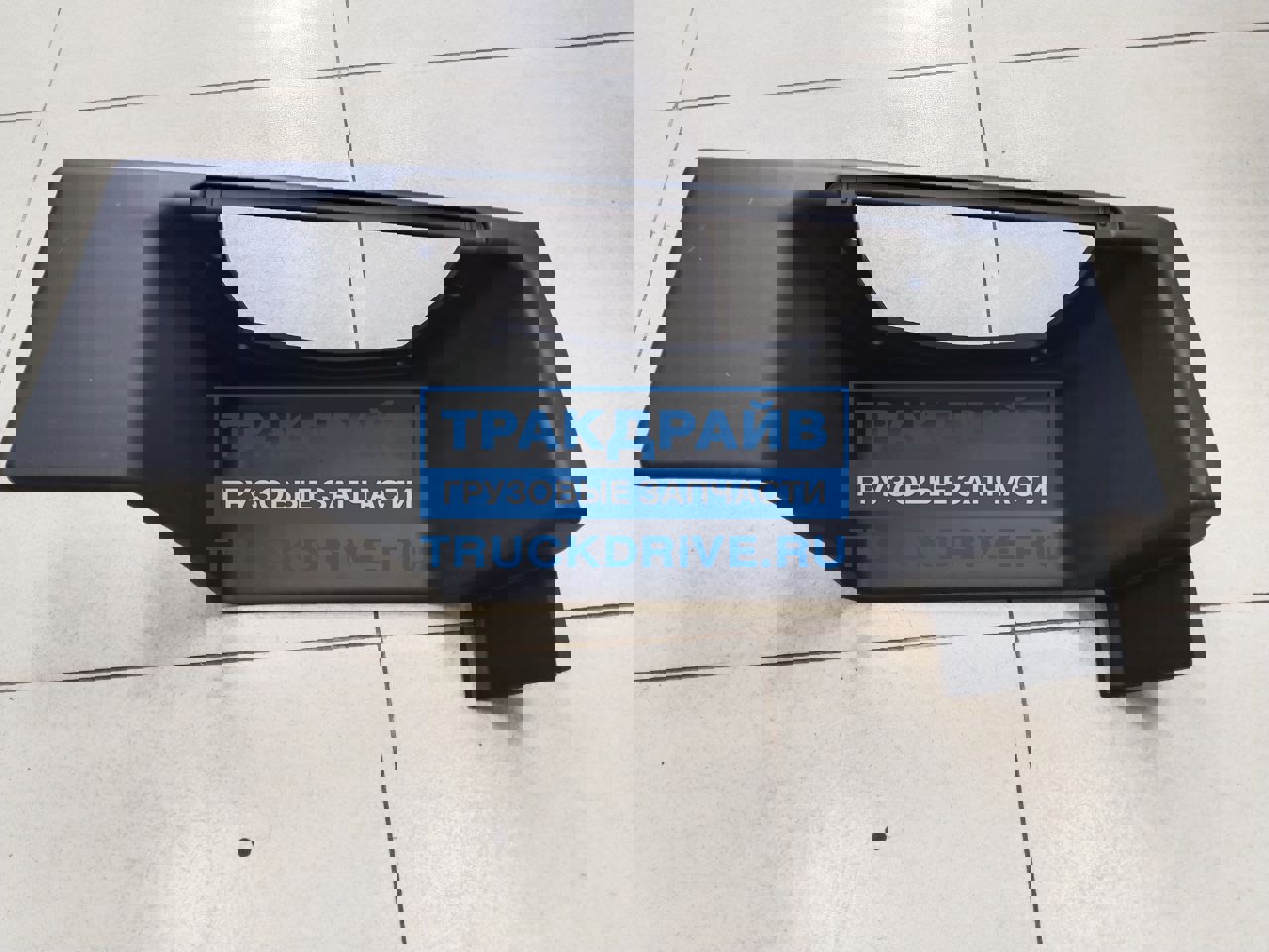 Подножка нижняя левая MAN TGA TGS серая TD06-57-015G TANGDE купить недорого