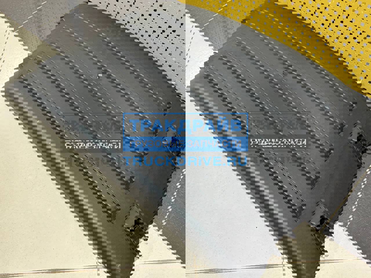 Крыло заднее верхняя часть для грузовиков Scania 4 5 series 150 мм черный TD07-52-057B-2 TANGDE ...