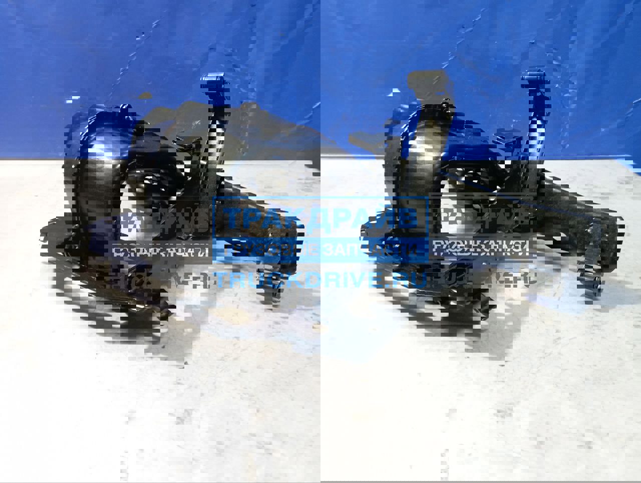 Кронштейн правый дефлектора кабины для грузовиков Scania 4 серии TS04 ...