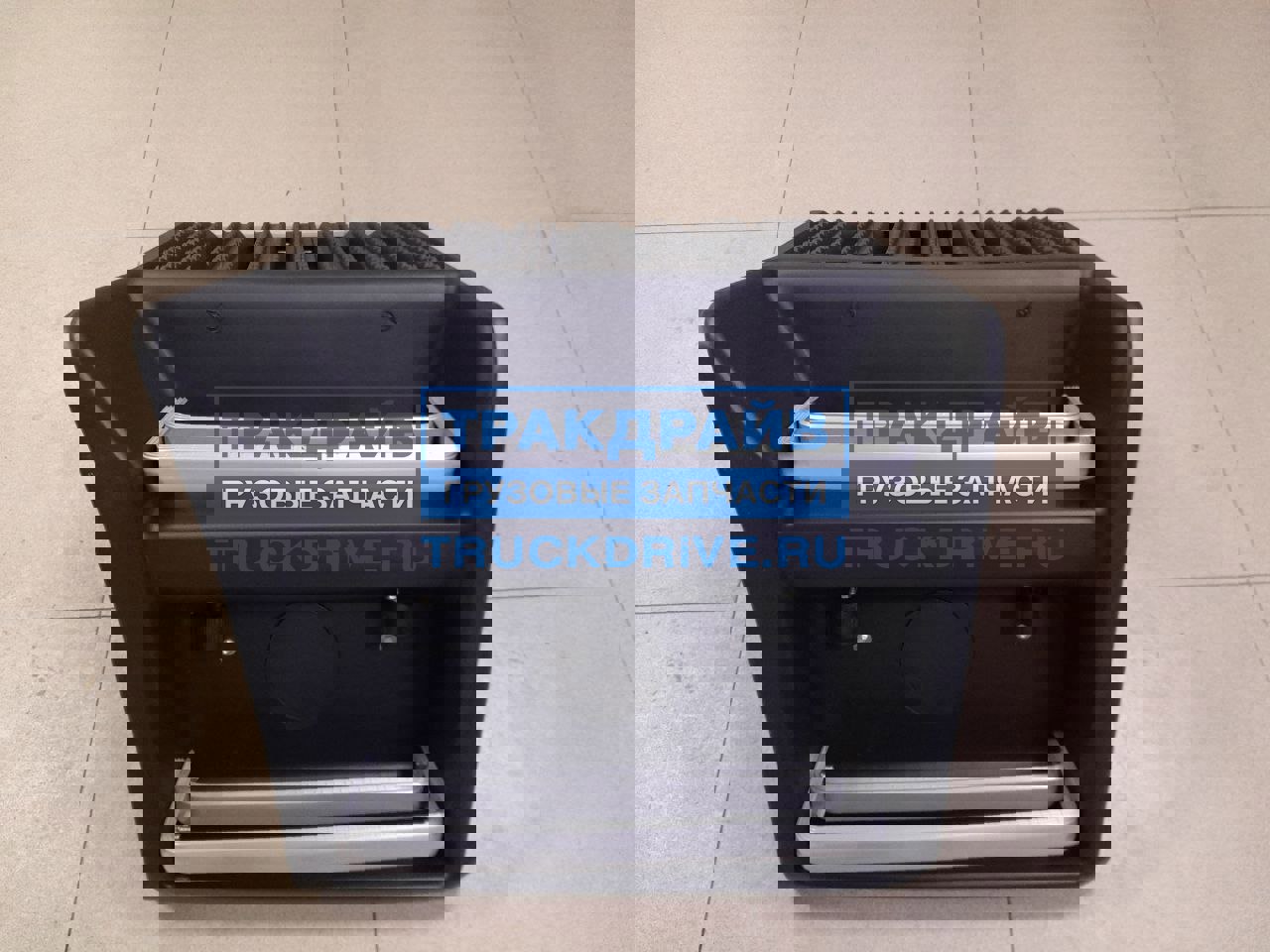 Крышка аккумуляторов для грузовиков Скания 4 серии в сборе(с каркасом и мет.ступеньками) TS04 ...