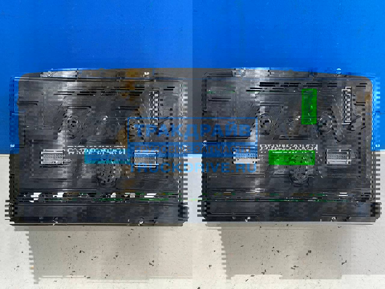 Приборная панель Volvo FH12 21842974 VOLVO купить недорого